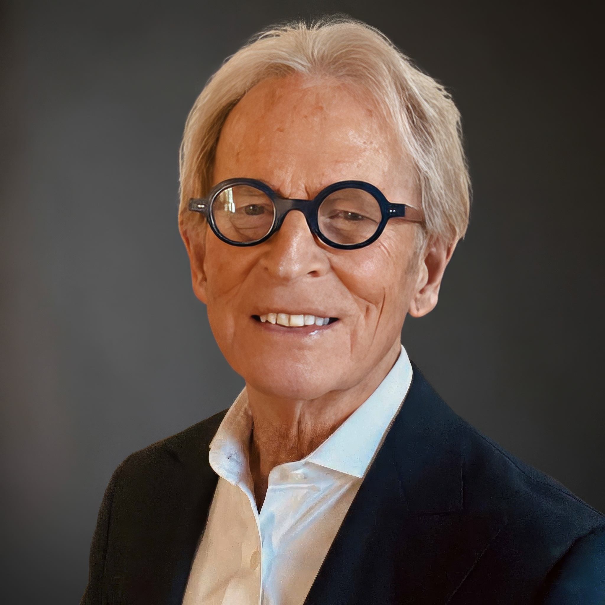 DeCaro Auctions - Luxury Real Estate Excellence